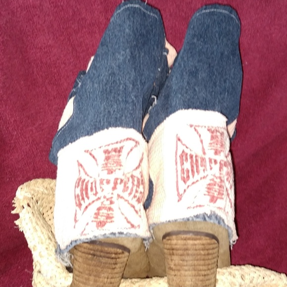 Resurrected Designs | Shoes | Country Girl Chopper Hugs | Poshmark
